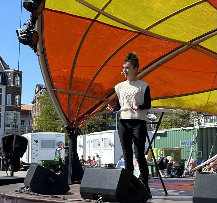 Heidi Manøe - forfatter, fordragsholder, sejler, eventyrer & digital ...